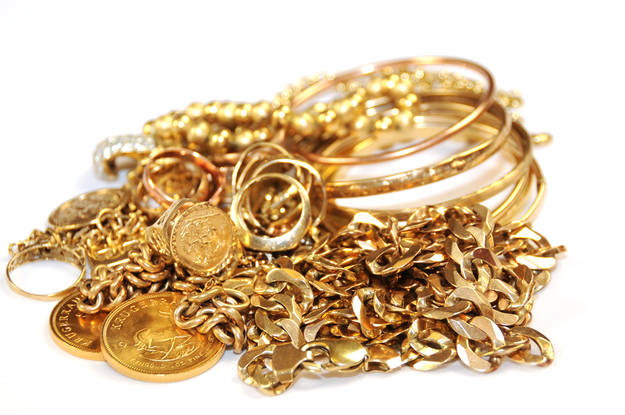 How to Make Money Buying Scrap Gold