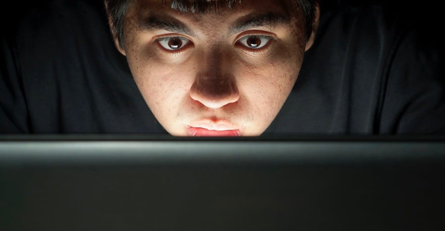 Hackers adolescentes: Cómo entender lo bueno, lo malo y lo lucrativo