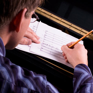 6 Steps to Learning Basic Song Writing